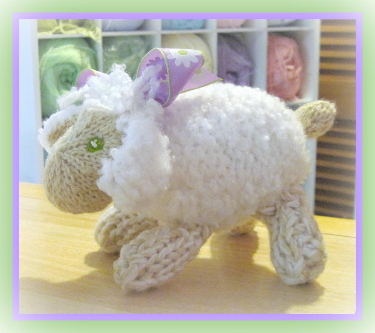 Baby Lamb Pattern Knitted on Luulla